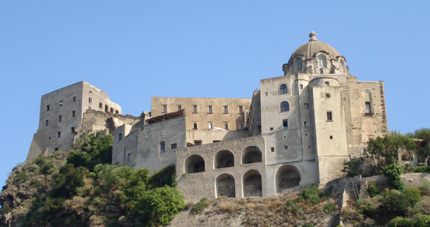 Voyage Ischia sur mesure, séjour Ischia à la carte - Voyageurs du Monde